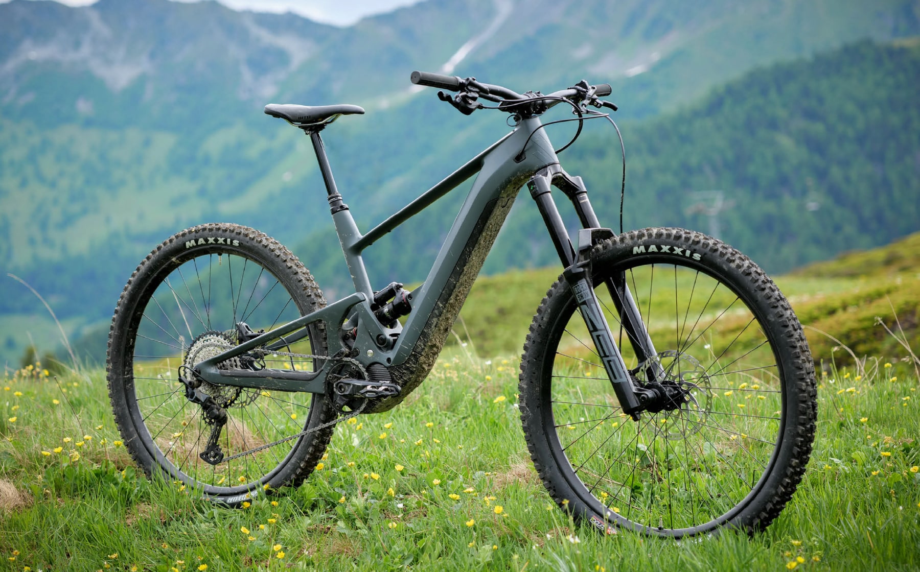 Custom Enduro / DH mudguard - Slicy custom mudguards.